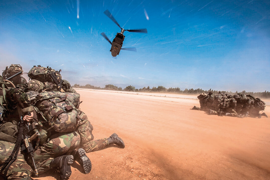 Bij Defensie draag je bij aan vrede en veiligheid | Studiekeuzelab